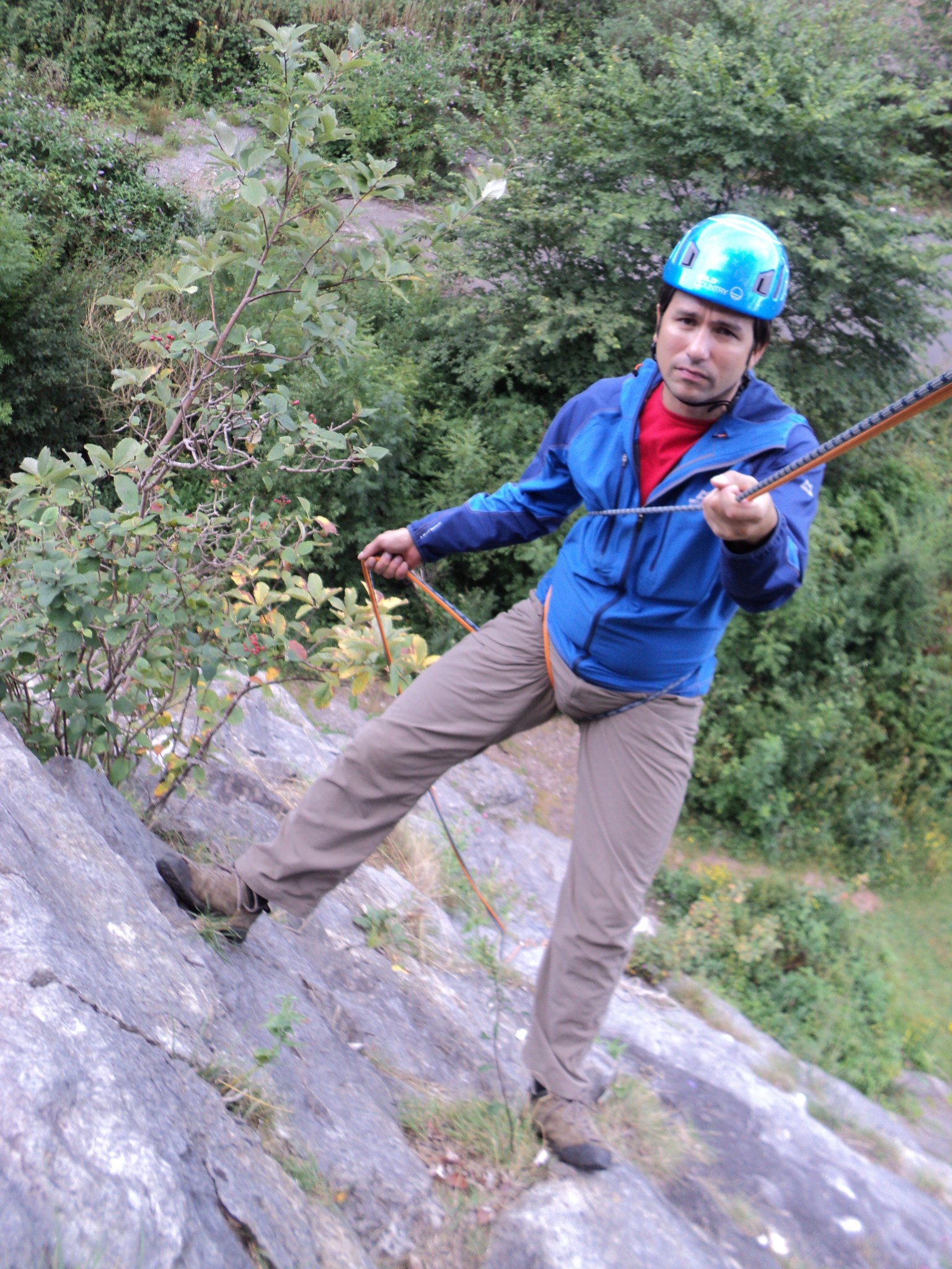 The South African variant classic abseil technique – Danny Brown ...